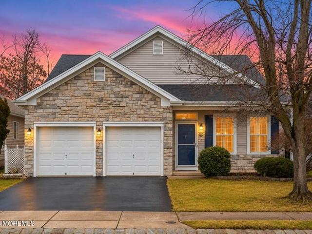 9 Robin Ln, Barnegat, NJ 08005