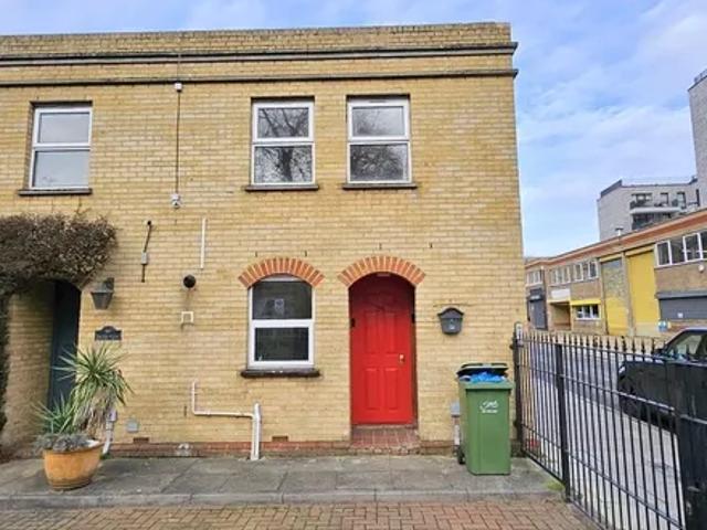 9 Rose Stapleton Terrace, Bermondsey Village, London, SE1 4SB, United Kingdom | 3 bed house for rent #139069363 | Rentberry