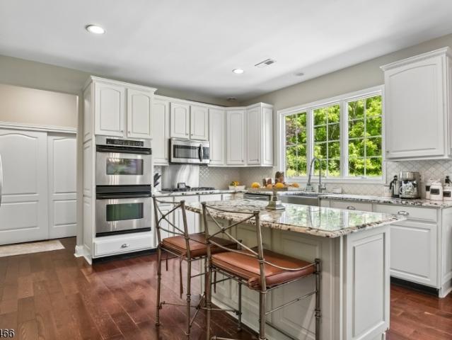 9 Steeplechase Lane