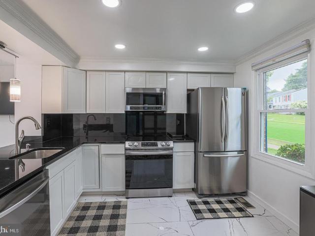 9 Stillwood Circle