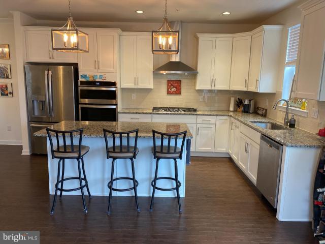 9 Stockton Ln, Hatboro, PA 19040 | MLS #PAMC2169