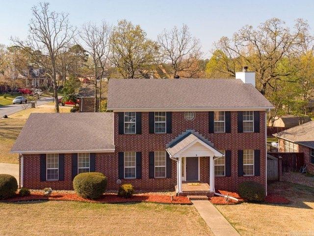 9 Sugarloaf Cir, Maumelle, AR 72113