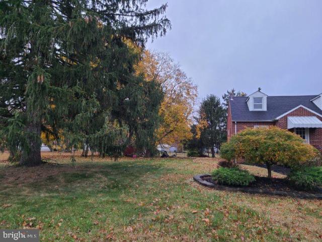 9 Sunset Avenue