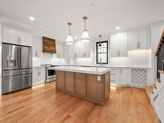 9 Sydney St Apt 2, Boston, MA 02125