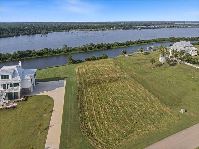 9 S Chenier Dr Lot 9, Madisonville, LA 70447