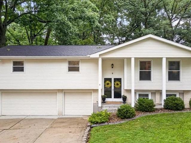 9 San Camille Ct, Saint Charles, MO 63303