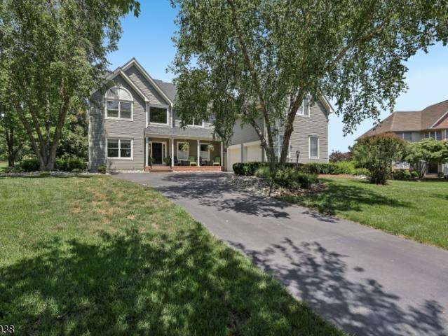 9 Sandpiper Ct