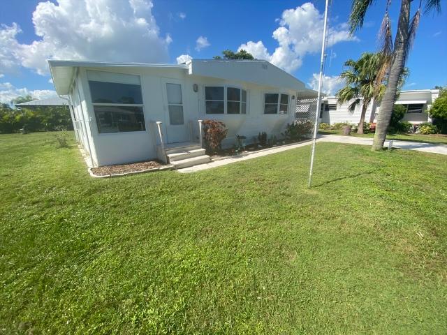 9 SE Valencia Ln, Port St. Lucie, FL 34952 | MLS #73513 | Compass