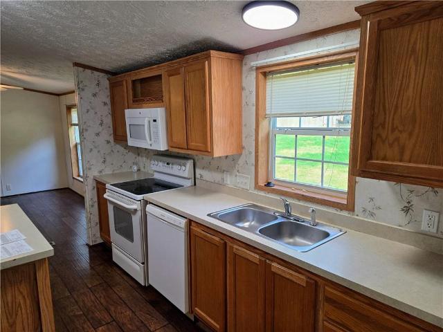 9 SE 190th Road