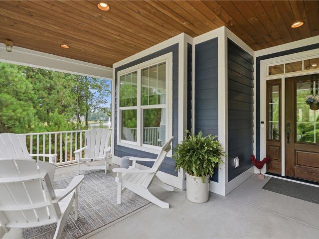 9 Silkvine Court