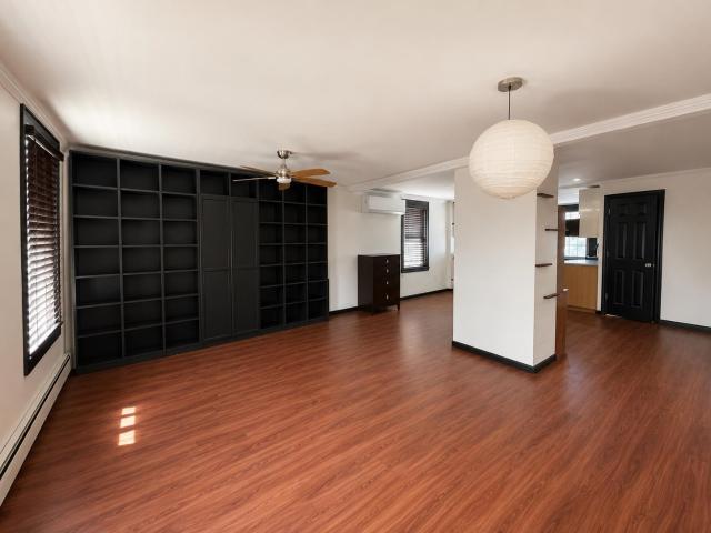 9 Silver St