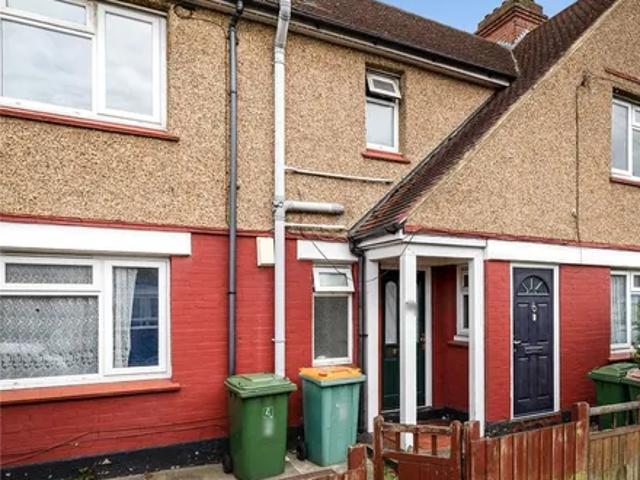 9 Skipsey Avenue, East Ham, E6 6HW, United Kingdom | 3 bed apartment for rent #166575736 | Rentberry