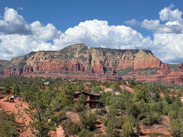 9 Sky Ridge Court