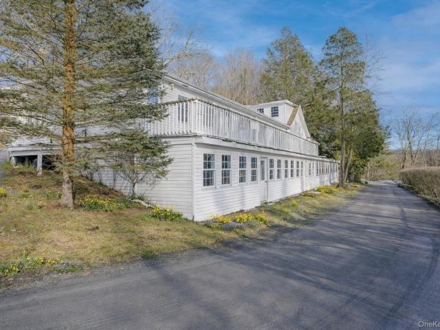 9 Solway Rd, Saugerties, NY 12477 | MLS #998388