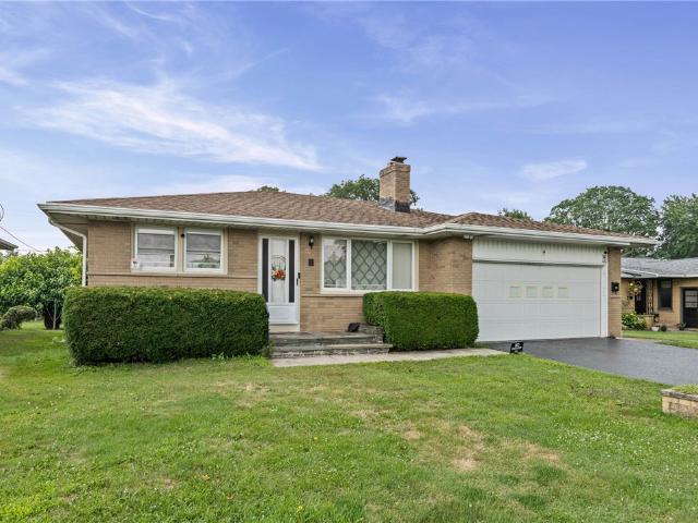 9 Tarwood Drive