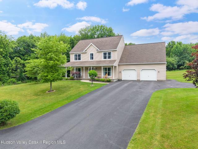 9 Thomas Drive