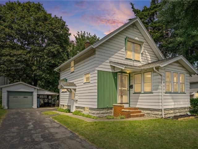 9 Topper Drive