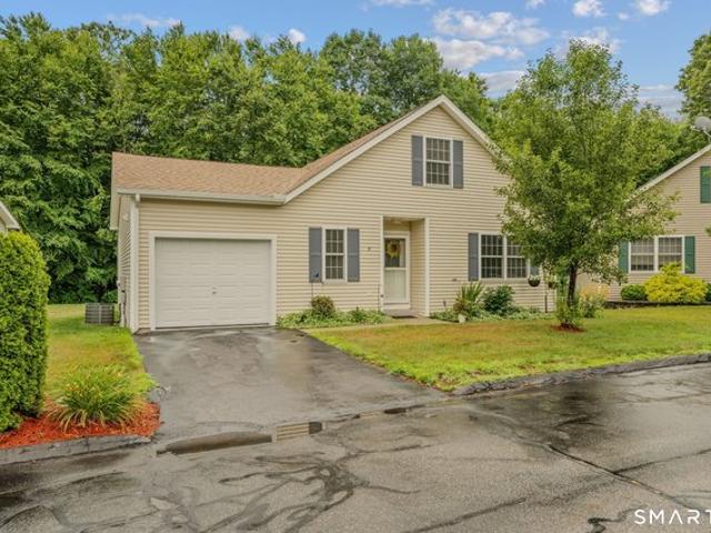 9 Trading Cove Cir, Norwich, CT 06360
