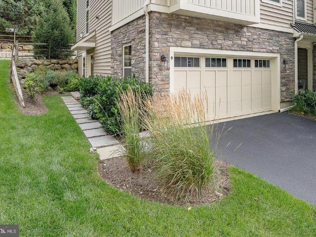 9 Treyburn Drive