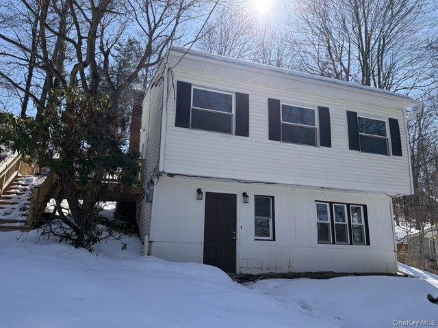 9 Underhill Trl, Monroe, NY 10950