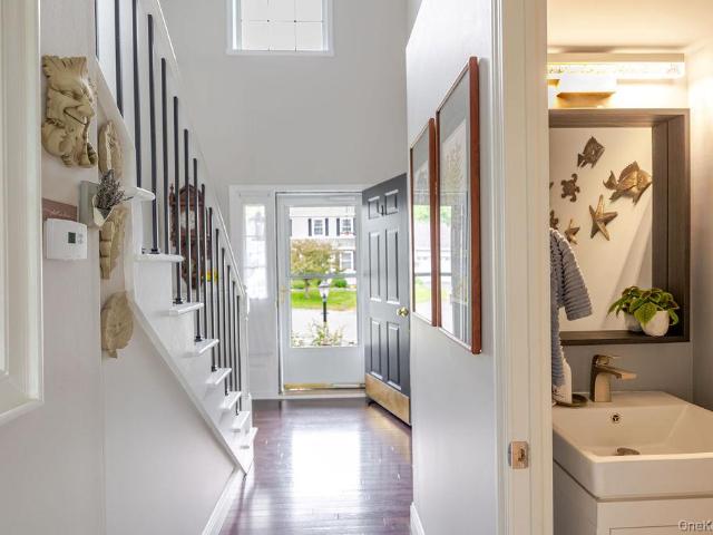 9 Van Winkle Road