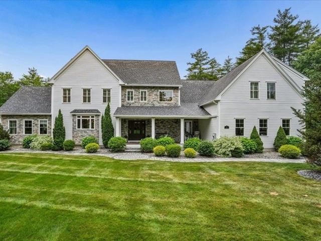 9 Victoria Rdg, Amherst, NH 03031