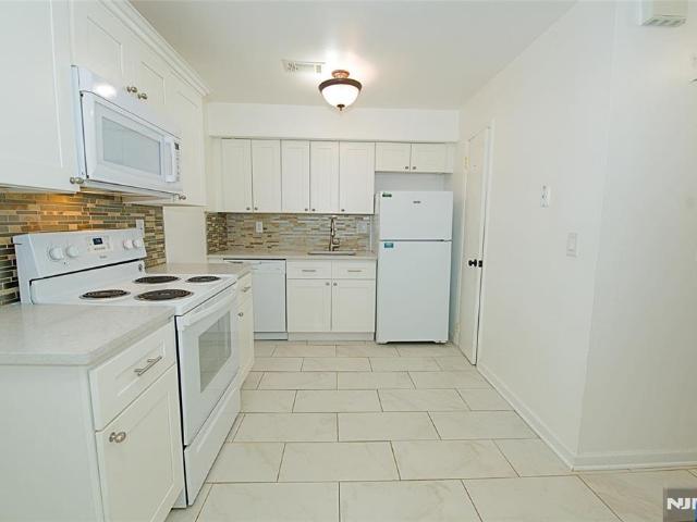 9 Village Way # 4