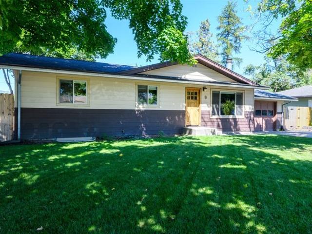 9 Virginia Dr, Missoula, MT 59803