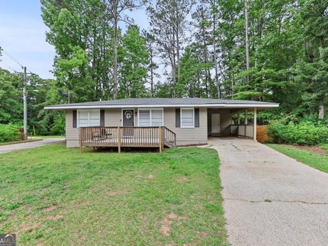 9 W Park Ct, Newnan, GA 30263