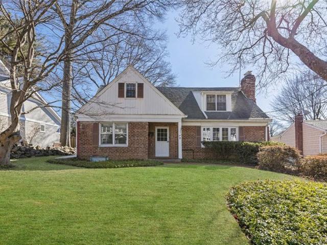 9 Walker Ave, Rye, NY 10580