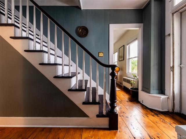 9 Washington Avenue