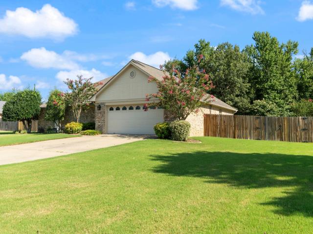 9 Weaver Circle