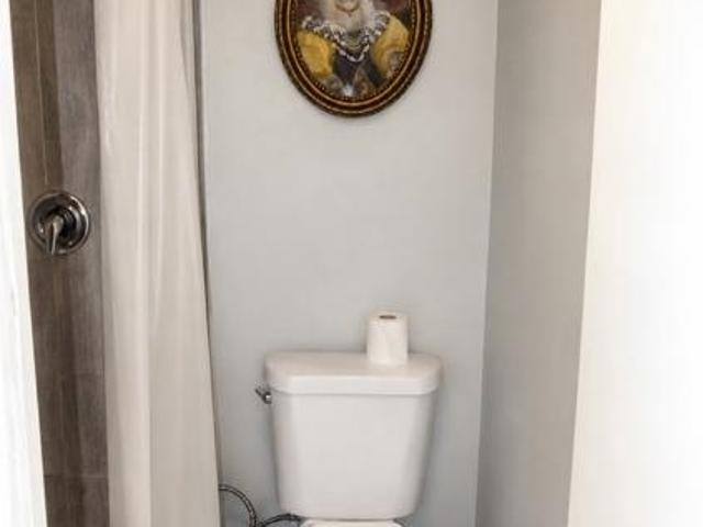 9 West 51St St # 1