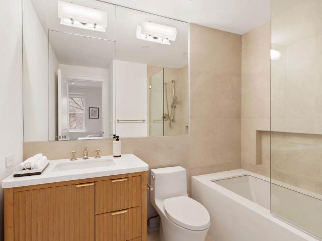 9 West 84th Street | Compass