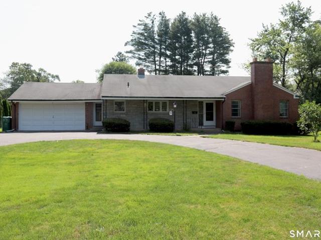 9 Westbrook Rd, Bloomfield, CT 06002