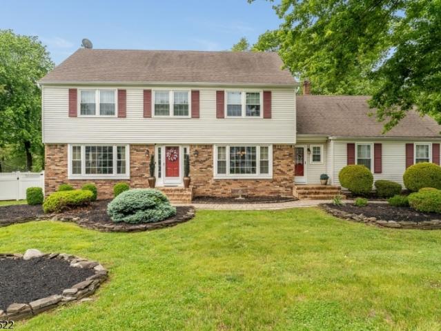 9 Westminster Dr