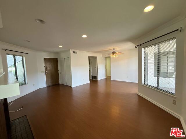 9 Willowcrest Lane