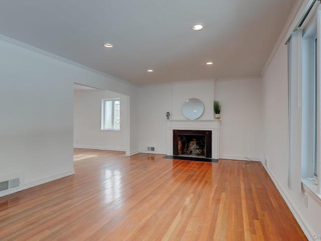 9 Wimbleton Lane