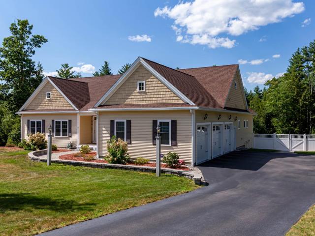 9 Windy Hollow Circle