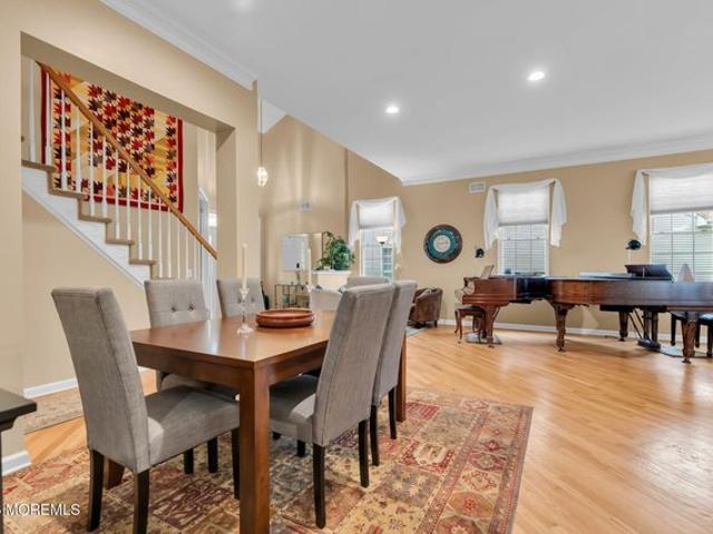 9 Winged Foot Rd, Jackson, NJ 08527