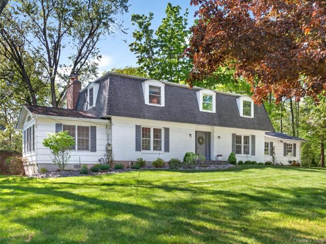 9 Woodthrush Drive