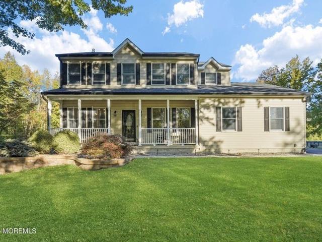 9 Woodfield Ln, Hamilton, NJ 08501