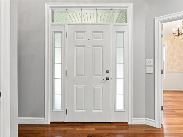 9 Woodland Way