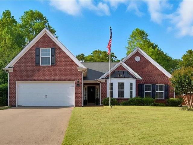 9 Woodmere Ct, Phenix City, AL 36870