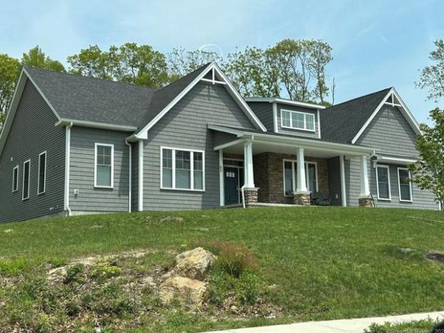 9 Yellowfin Ct, Stonington, CT 06378