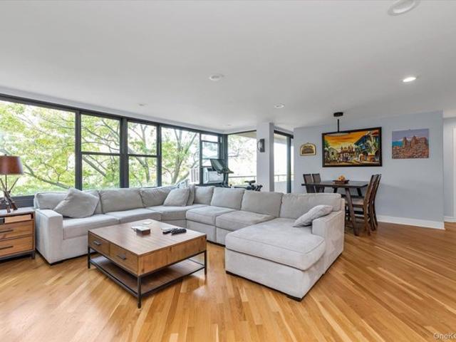 9 05 162 St Unit 6D, Beechhurst, NY 11357