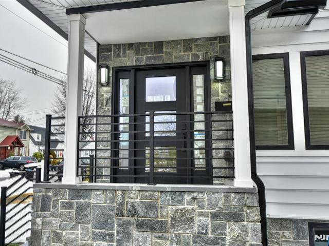 9 03 5th Street