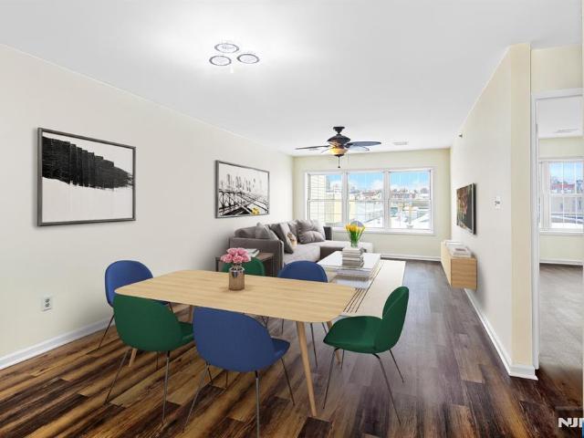 9 11 Madison Avenue # 18