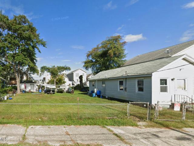 9 11 Campview Avenue