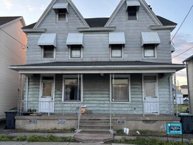 9 11 James St, Kelayres, PA 18231